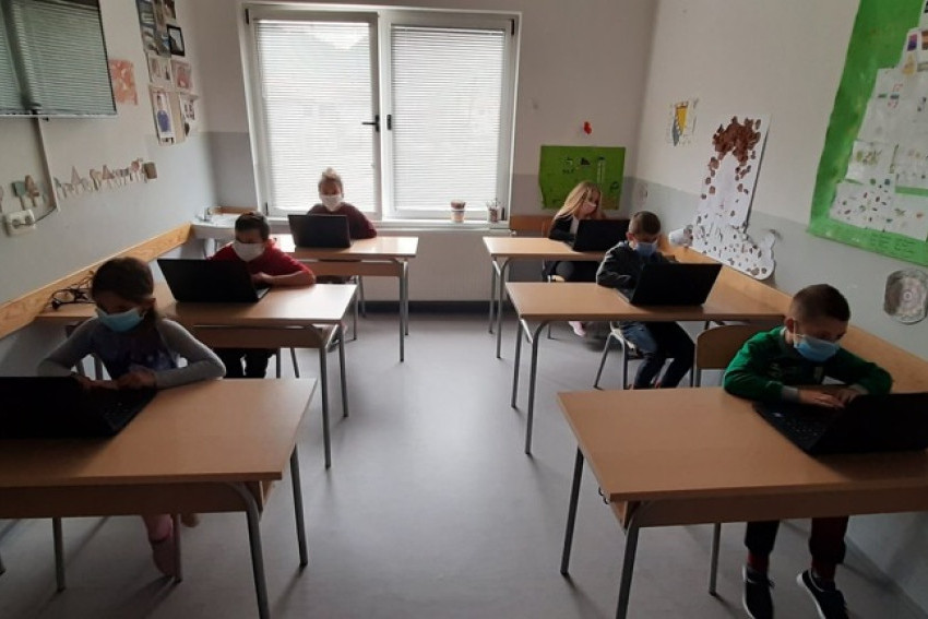 Učenici Edukativnog centra Nova Kasaba dobili novoopremljeni kabinet ...