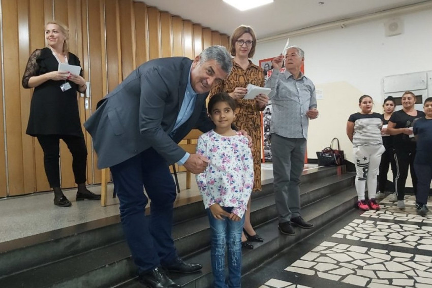 Podrška Općine Centar za romsku djecu koja se redovno školuju | Općina ...